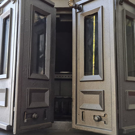 Stufa a legna "Franklin" 13 kW in ghisa con inserti ottone caminetto h ...